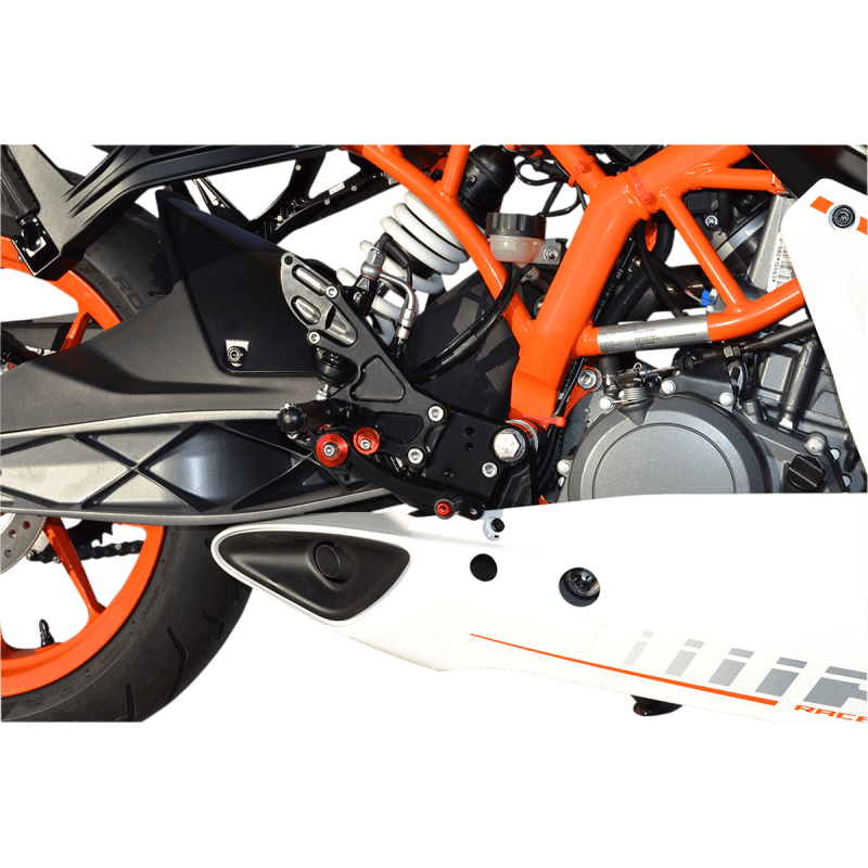 HOT BODIES RC 390 DUKE 390 14-18 REAR SETS - Driven Powersports Inc.